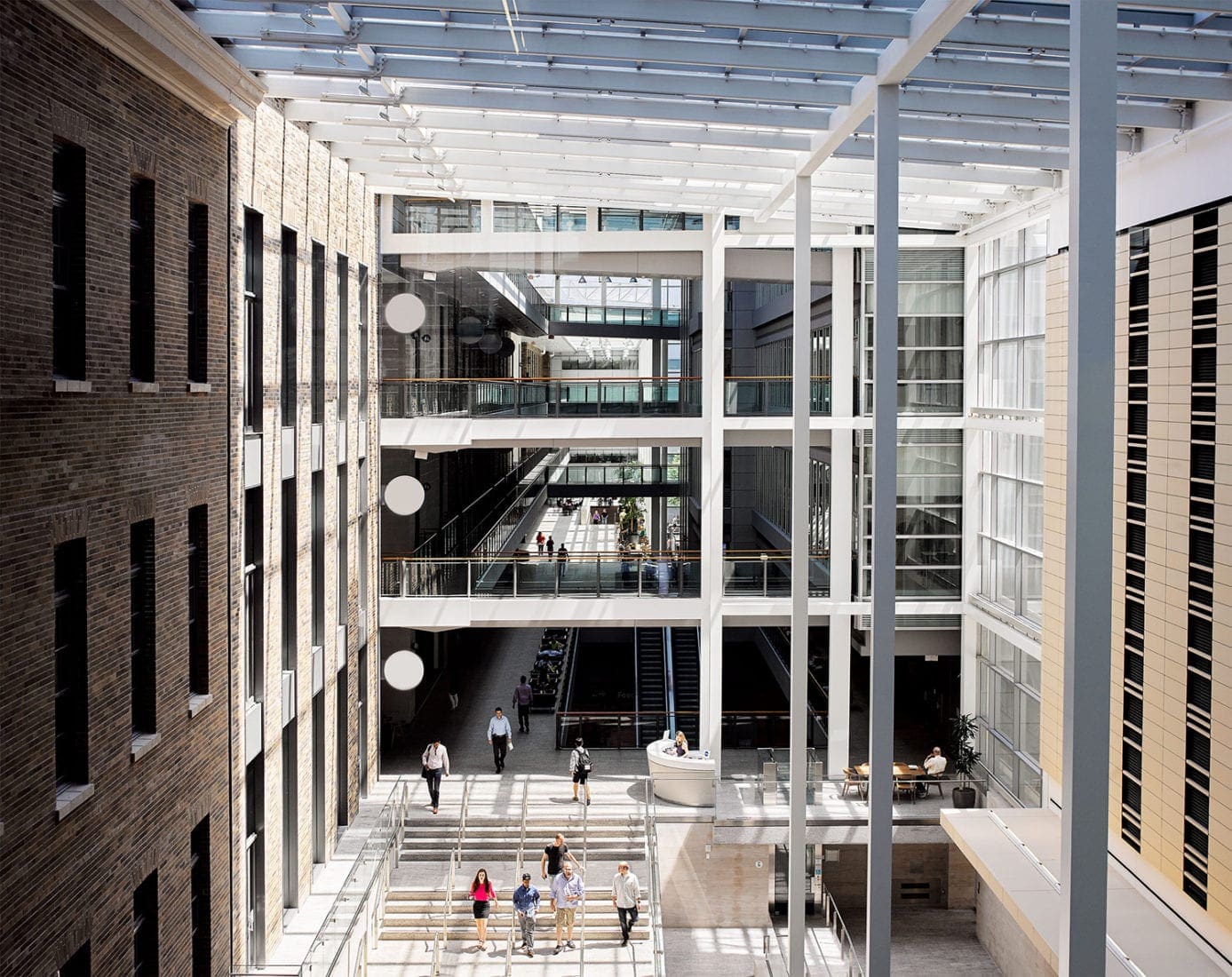 Urban innovation at work - MaRS Discovery District